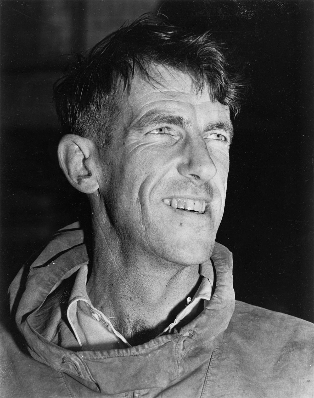 Edmund Hillary - Wikipedia | RallyPoint