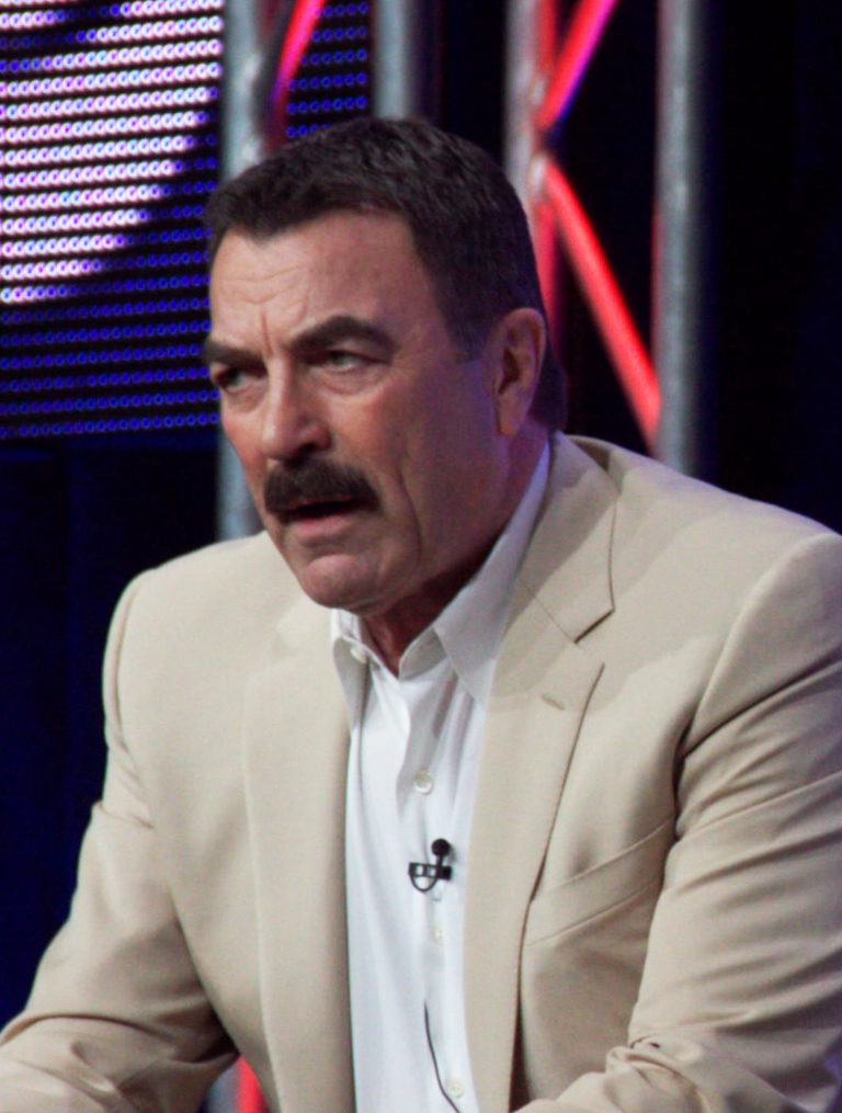 Tom Selleck - Wikipedia | RallyPoint