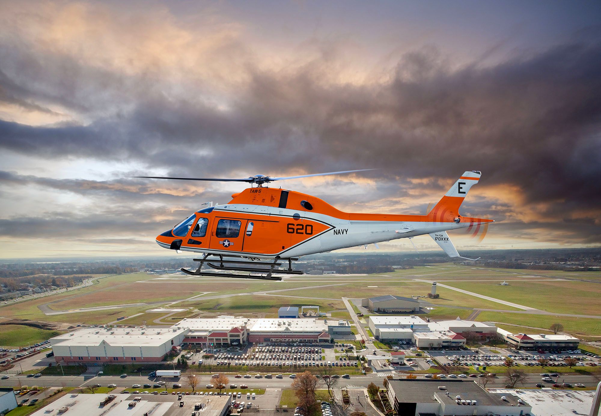 Leonardo Delivers First TH-73A Training Helicopter To U.S. Navy - Naval ...