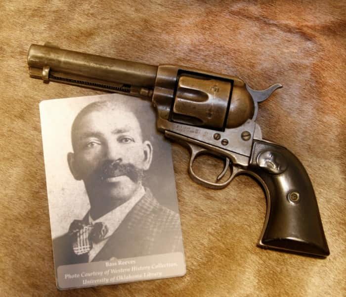 4 Revolvers Used by Famous Lawmen and Outlaws of the Old West ...
